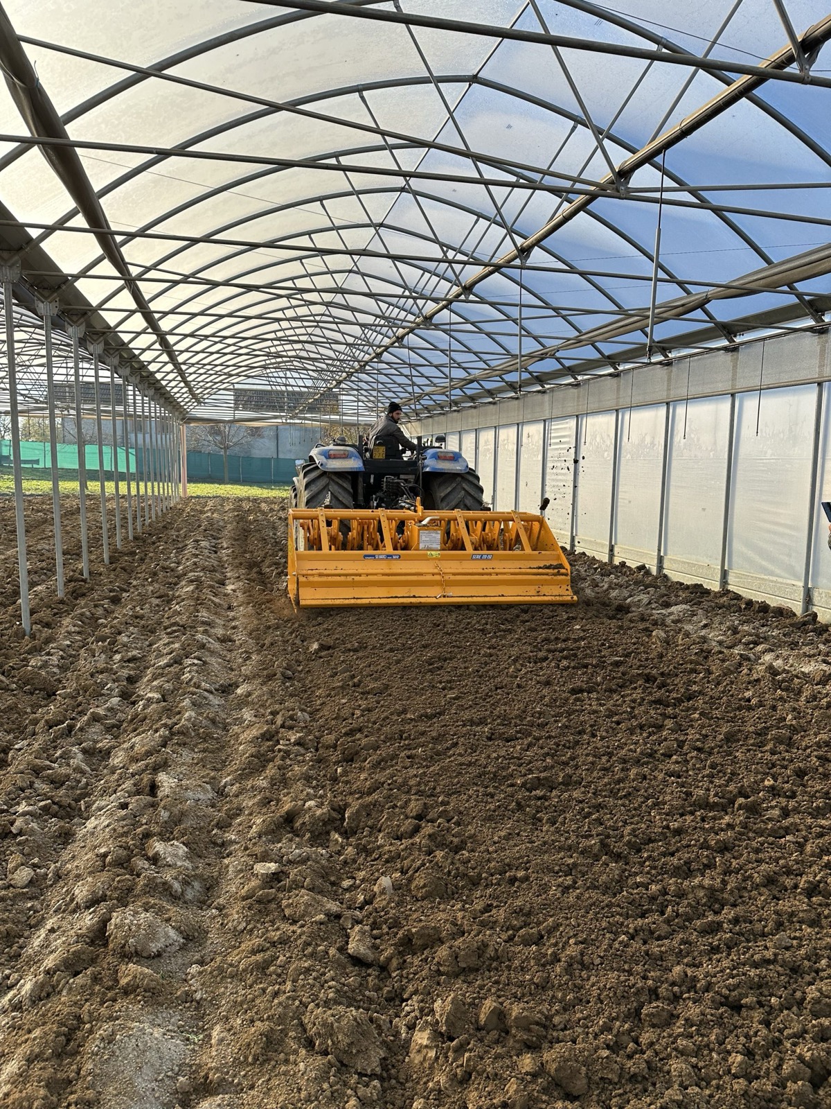 Selvatici Spading Machine Series 220.250 – Leading Edge Equipment